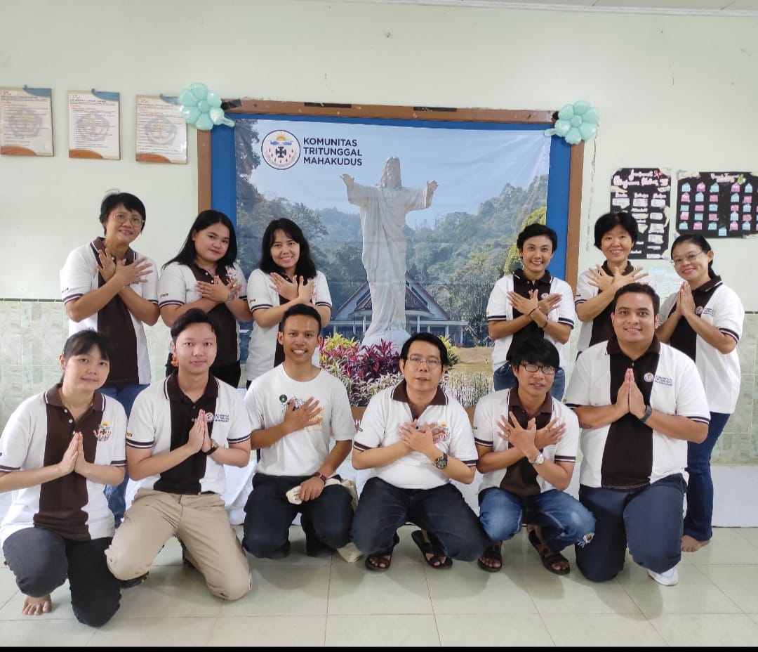 Komunitas Tritunggal Maha Kudus Ikut Meriahkan Temu Remaja Misioner ...